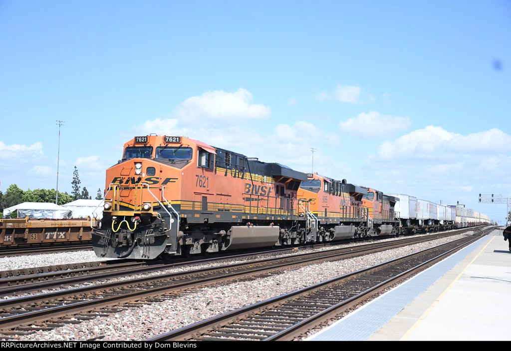 BNSF 7621